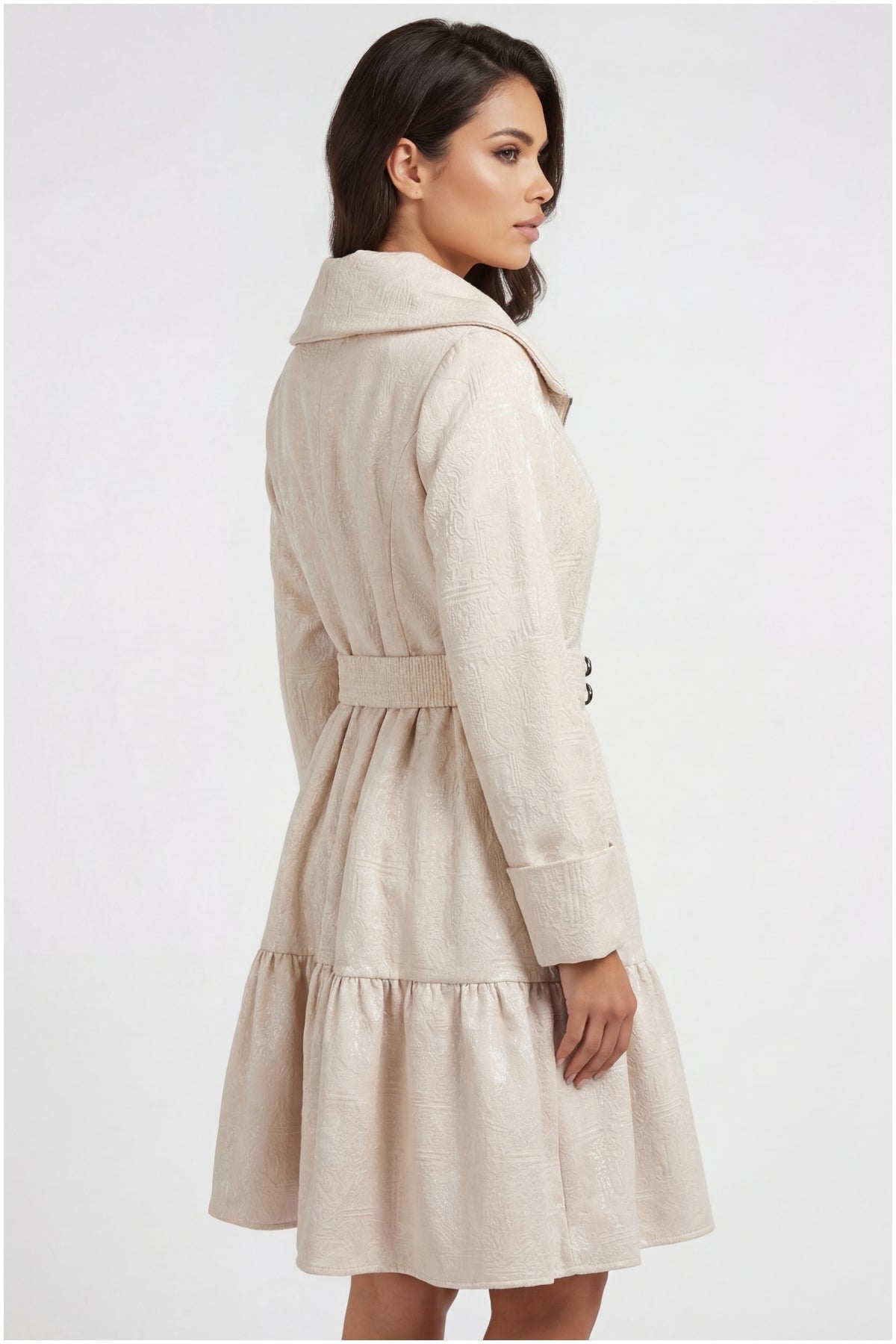 Iris Short Tailored Coat in Beige | Luna Fashion House